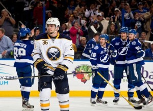Lightning snap Sabres three-game winning streak