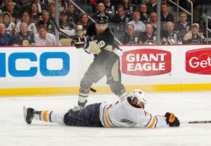 Sabres Re-sign Weber